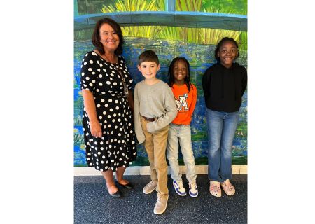 Creekside Elementary School / Homepage